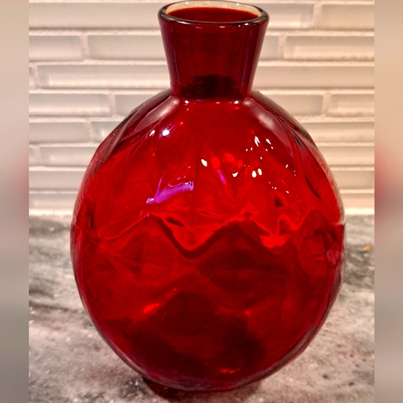 Art | Vtg Mma Metropolitan Museum Of Art Ruby Red Glass Vase Flask ...